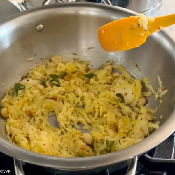 Delicious Raw Mango Rice Recipe: A Tangy and Spicy Delight