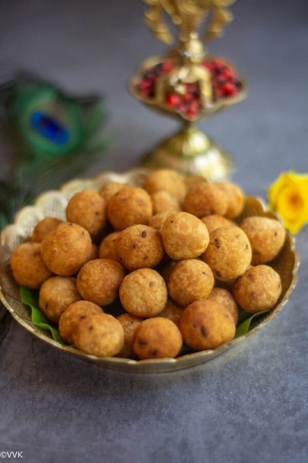 Uppu Seedai | Savory Seedai - Vidhya’s Vegetarian Kitchen