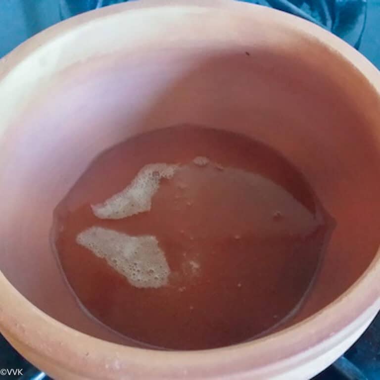 Delicious Karuvadam Vathal Kuzhambu Recipe