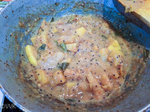 Kadarangai Gojju | Wild-Lemon Sweet and Sour Gravy