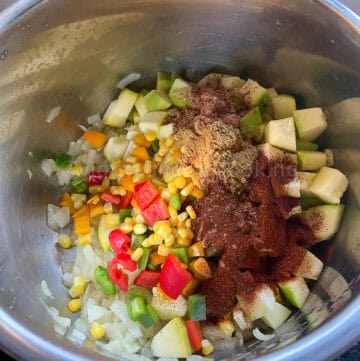 Vegetarian Zucchini Chili | Instant Pot Vegetarian Chili - Vidhya’s ...