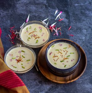 Apple Basundi Without Condensed Milk - Vidhya’s Vegetarian Kitchen