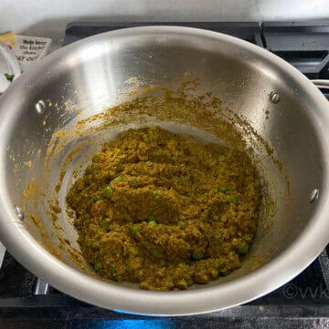 Matar Nimona | Green Peas and Potato Curry