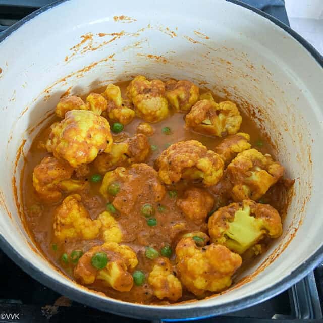 Gobi Matar | Cauliflower and Peas Curry - Vidhya’s Vegetarian Kitchen