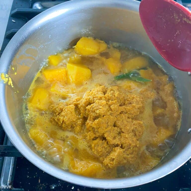 Mambazha Pulissery | Sweet and Sour Mango Curry