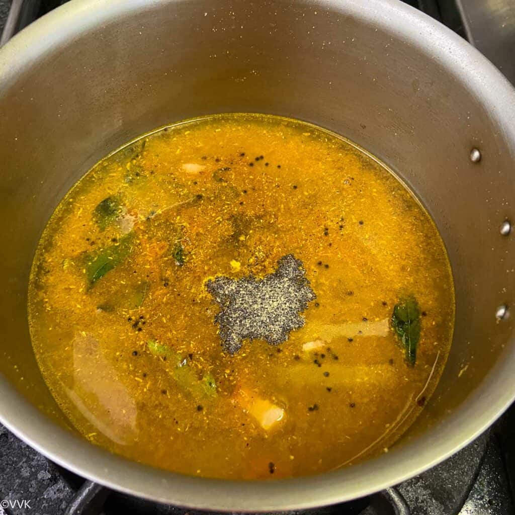 Goddu Rasam | Easy Rasam Recipe Without Toor Dal - Vidhya’s Vegetarian ...