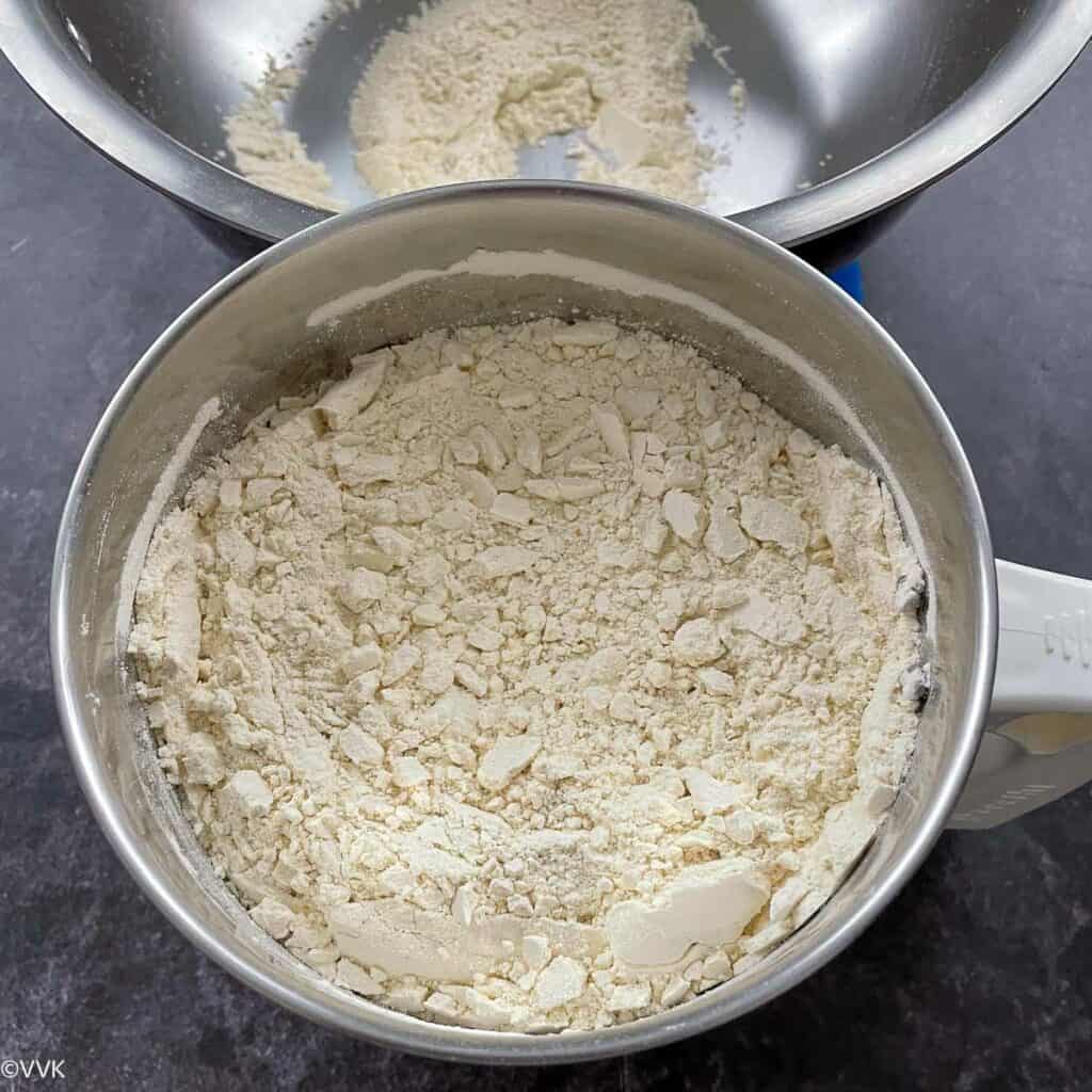 Maladu | Maa Ladoo | Vegan Maladu Recipe - Vidhya’s Vegetarian Kitchen
