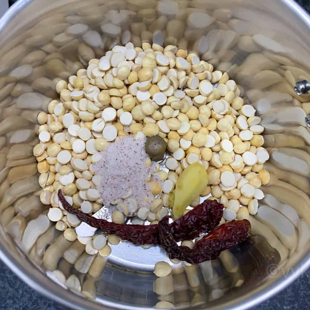Pottukadalai Chutney | Roasted Gram Chutney without Coconut