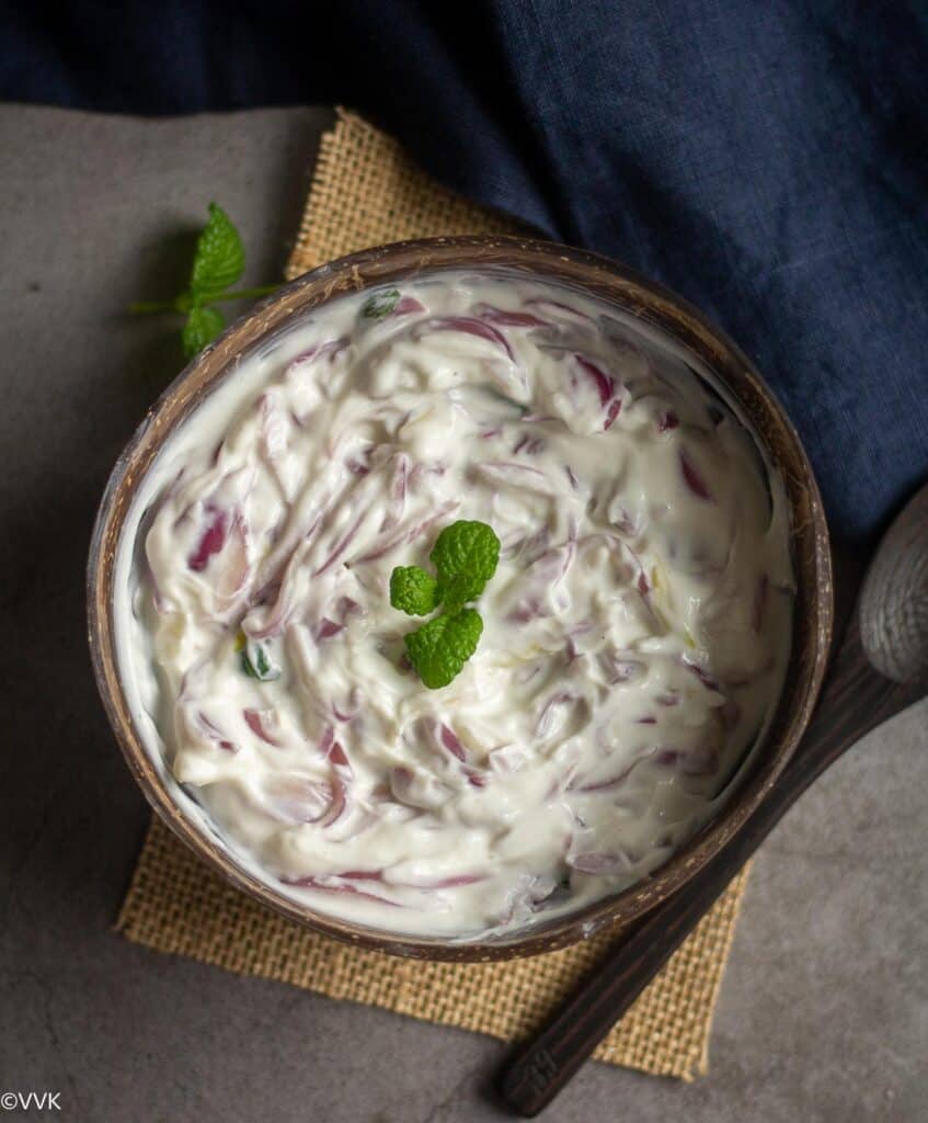 Creamy Onion Raita | Vengaya Thayir Pachadi | Pyaz ka Raita