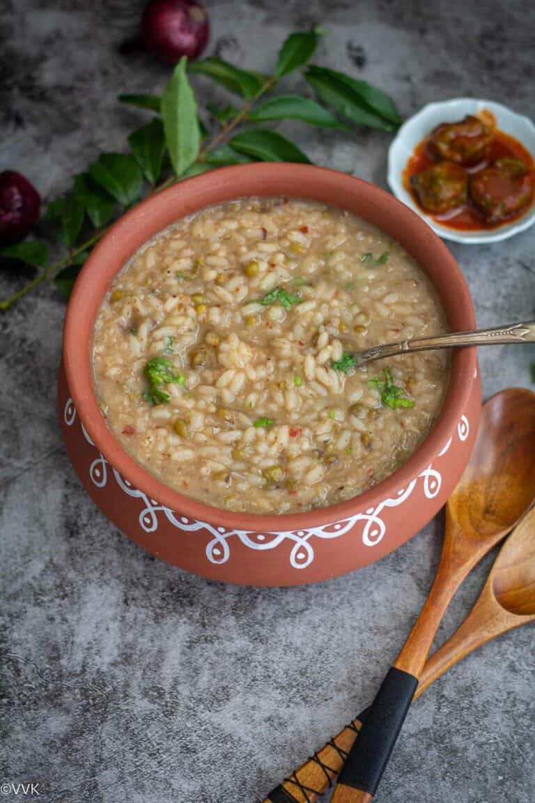 Kanjiyum Payarum | Rice and Green Moong Dal Gruel
