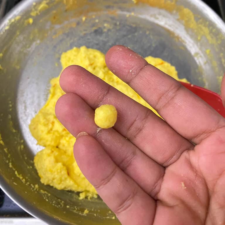 Paneer Ladoo | Malai Kesar Laddu - Vidhya’s Vegetarian Kitchen