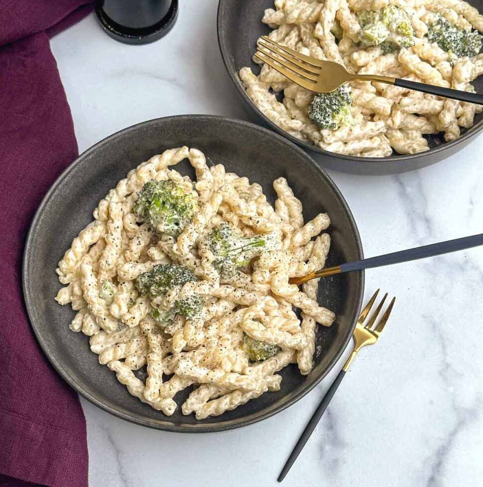Easy Cream Cheese Pasta with Broccoli - Vidhya’s Vegetarian Kitchen