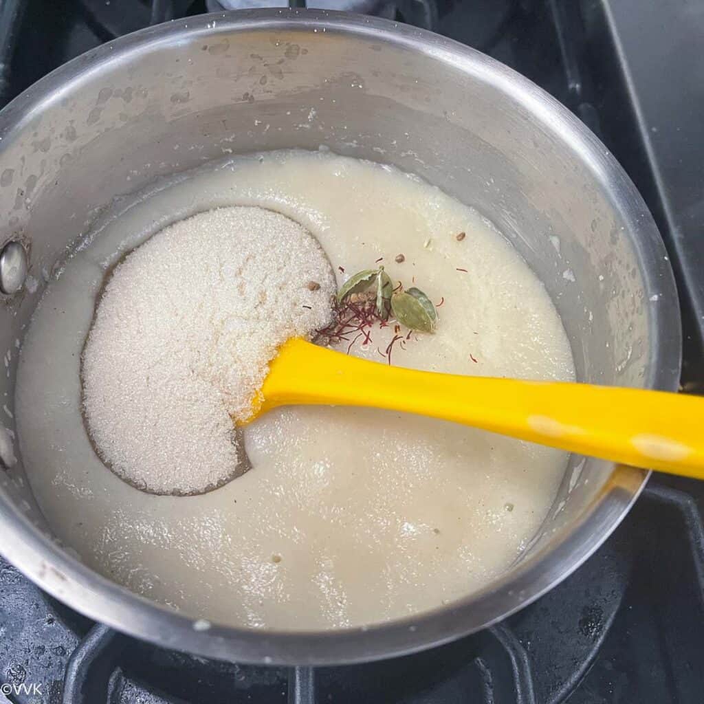 Rava Payasam | Sooji Kheer - Vidhya’s Vegetarian Kitchen