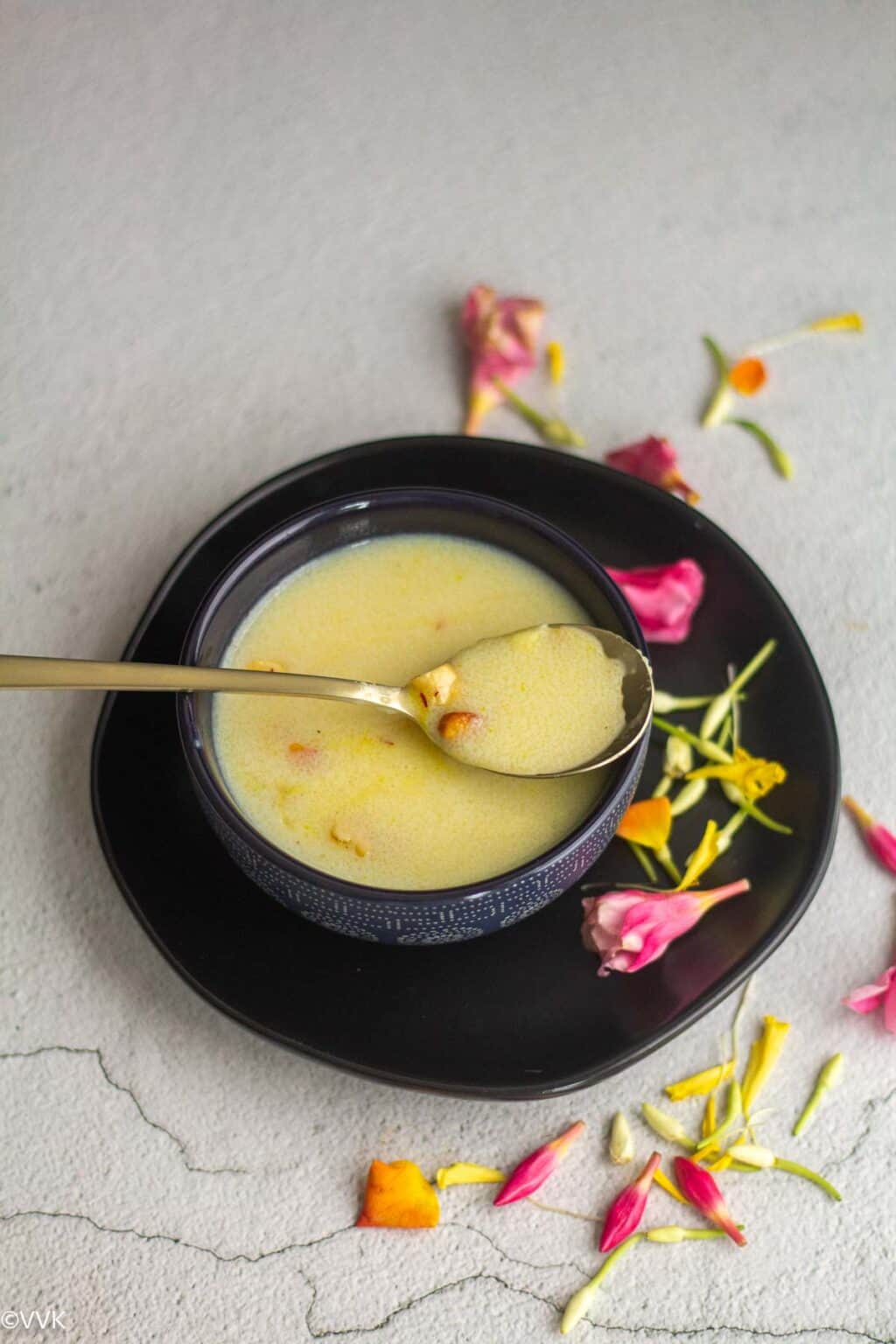 Rava Payasam | Sooji Kheer - Vidhya’s Vegetarian Kitchen