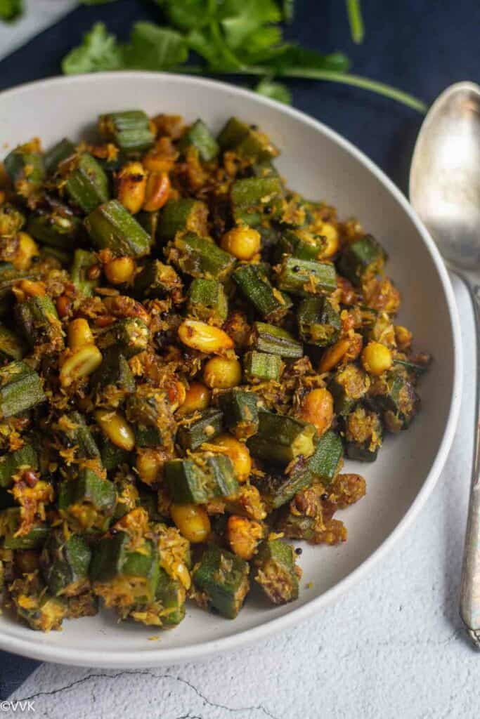 Okra Curry Recipe with Shallots and Peanuts
