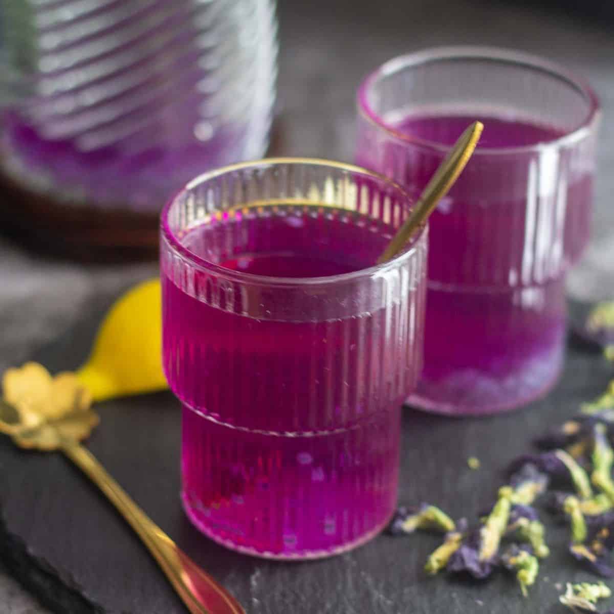 Butterfly Pea Lemonade: A Colorful Refreshment